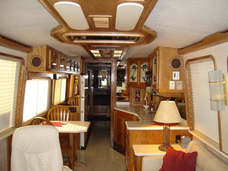 1992 Prevost Country Coach XL 40Non Slide