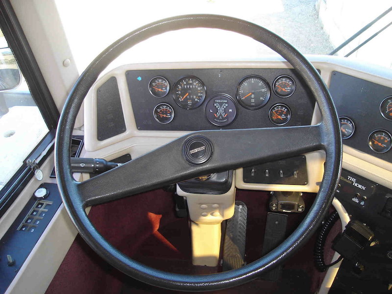 1992 Prevost Country Coach XL 40Non Slide