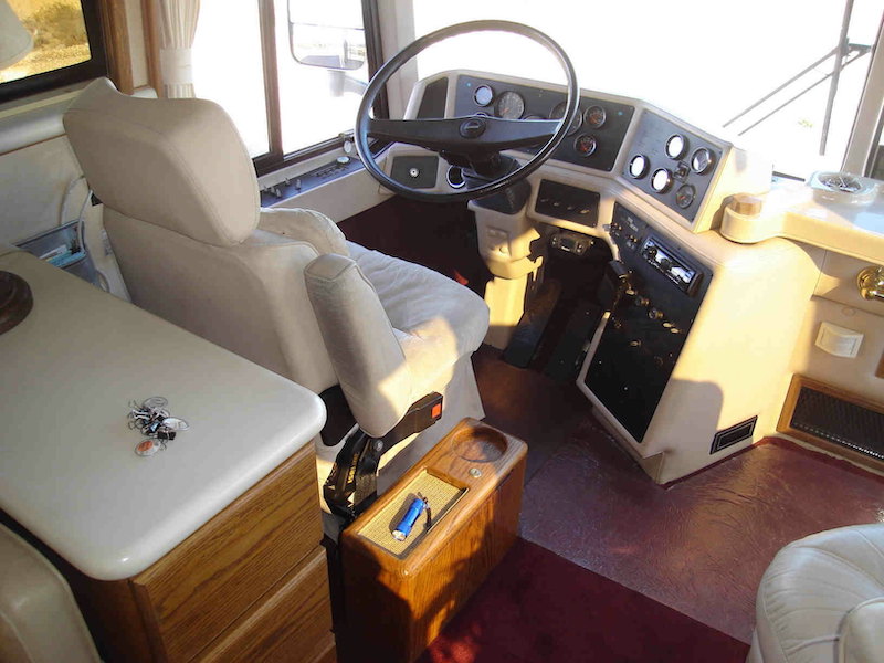 1992 Prevost Country Coach XL 40Non Slide