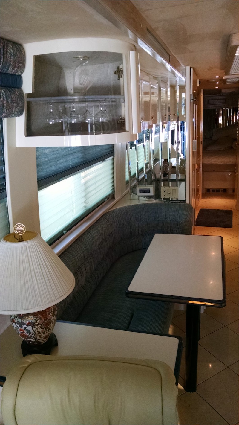 1995 Prevost American XL 40Non Slide