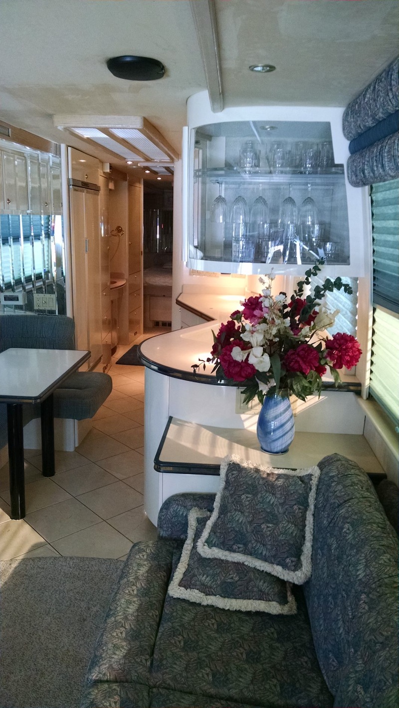 1995 Prevost American XL 40Non Slide