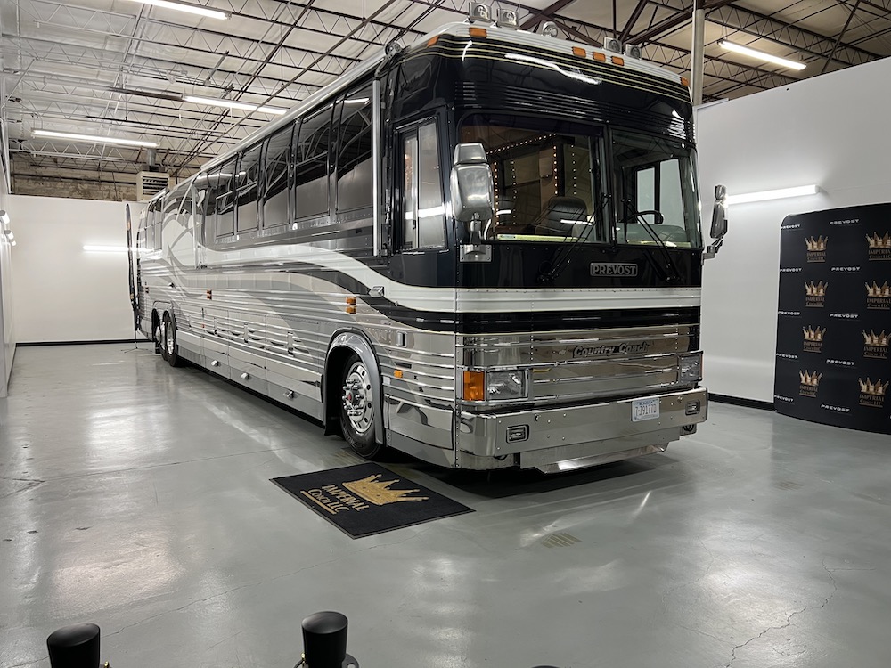 1997 Prevost Country Coach XL Non Slide