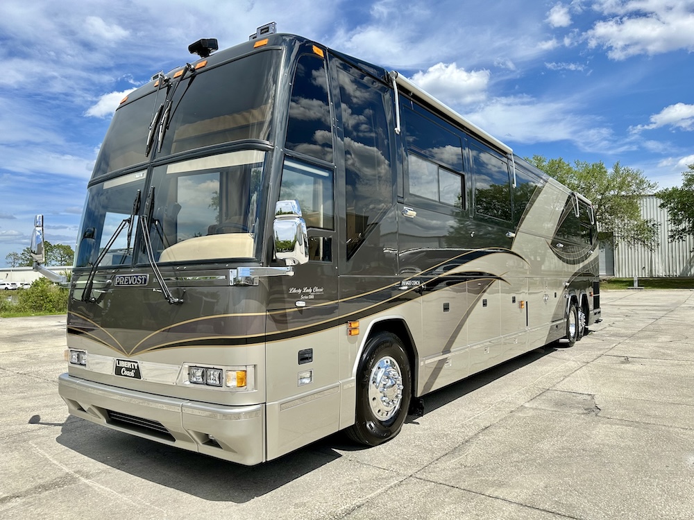 2001 Prevost Liberty H3-45 Non Slide