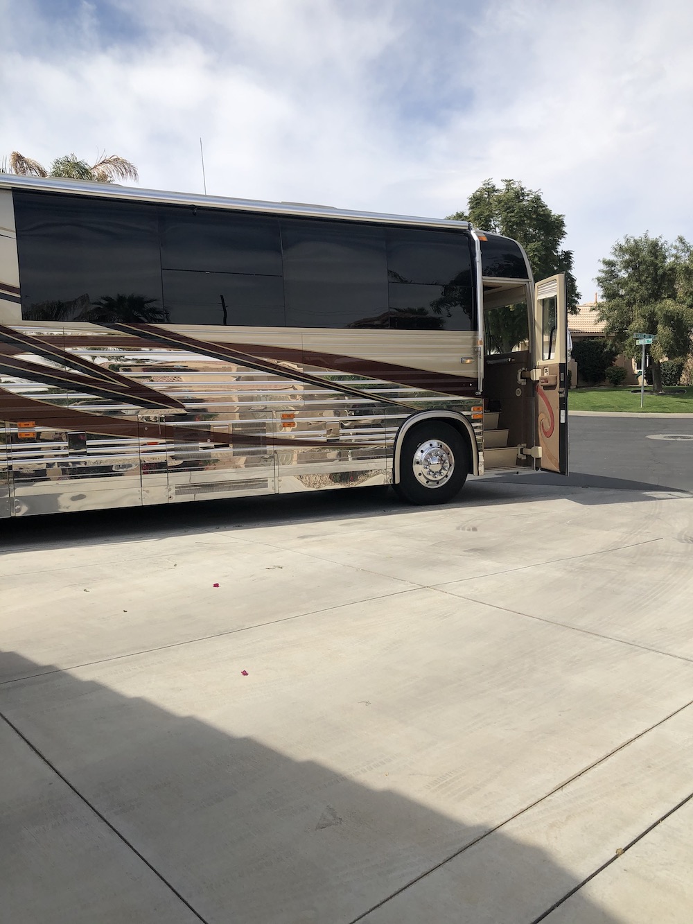 2001 Prevost Royale XLII 40Non Slide