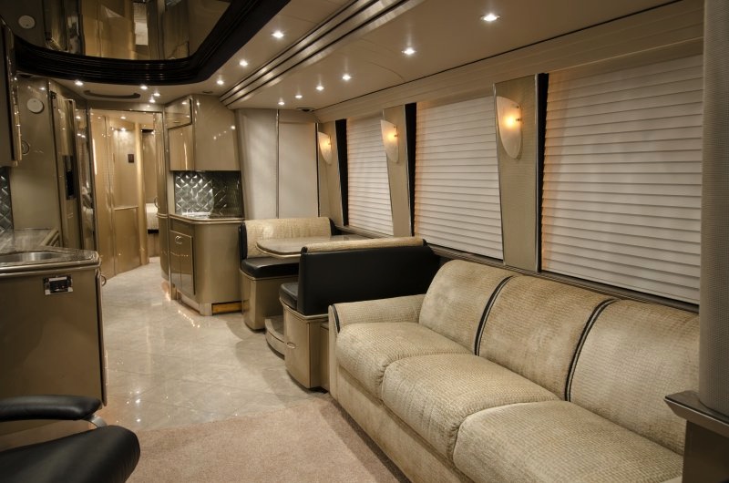 2003 Prevost CCXL_Btwait