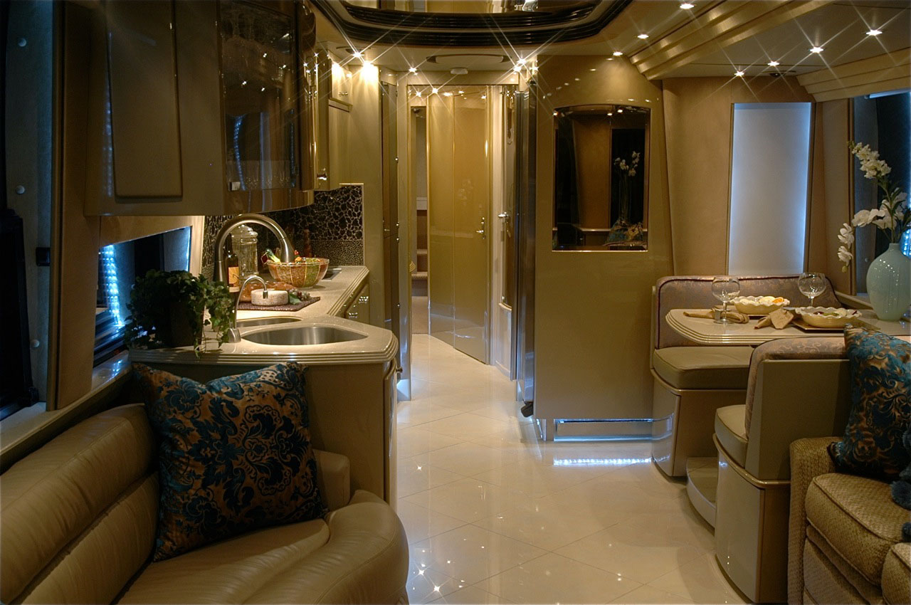 2004 Country Coach For Sale