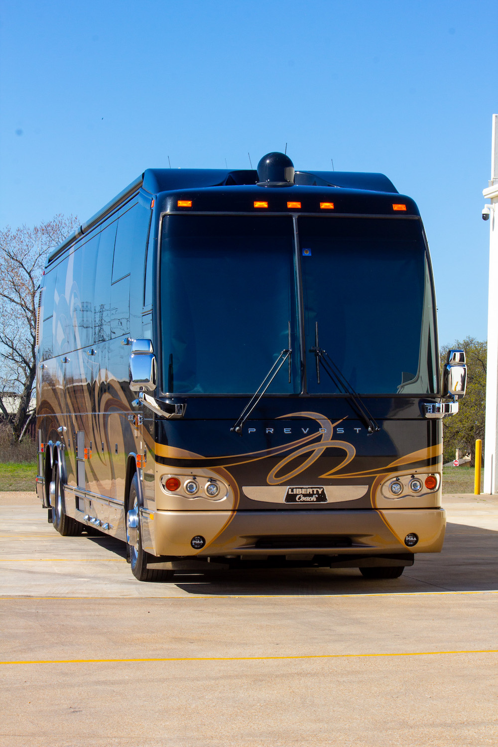 2008 Prevost Liberty Elegant Lady H3-45Double Slide