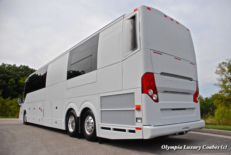 2015 Prevost Olympia H3-45Double Slide Shell