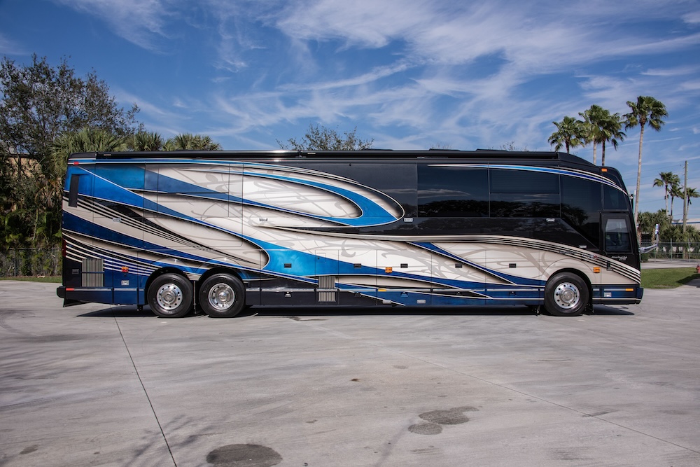 2020 Prevost Liberty Elegant Lady H3-45 Triple Slide # 5421