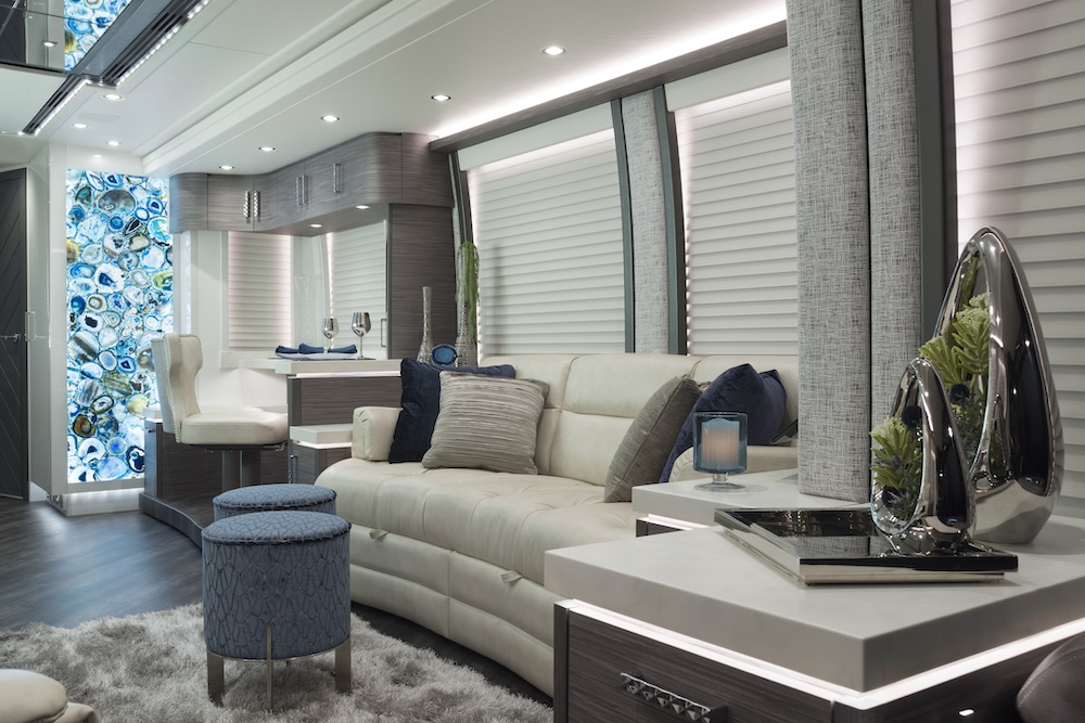 2020 Prevost Liberty Elegant Lady H3-45 Triple Slide # 5421