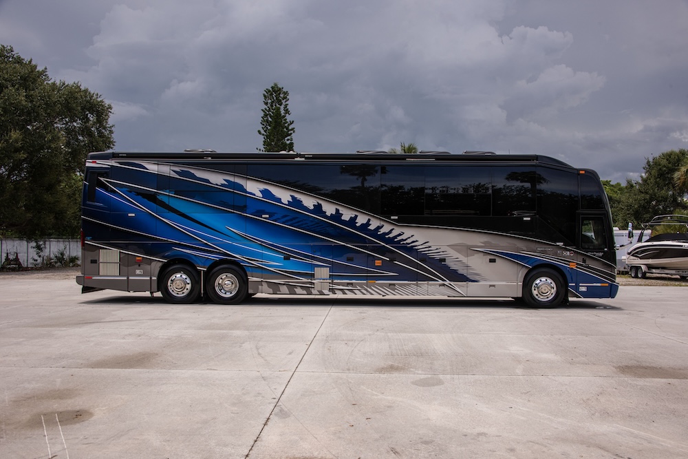 2020 Prevost Liberty Elegant Lady H3-45 Quad Slide # 5431
