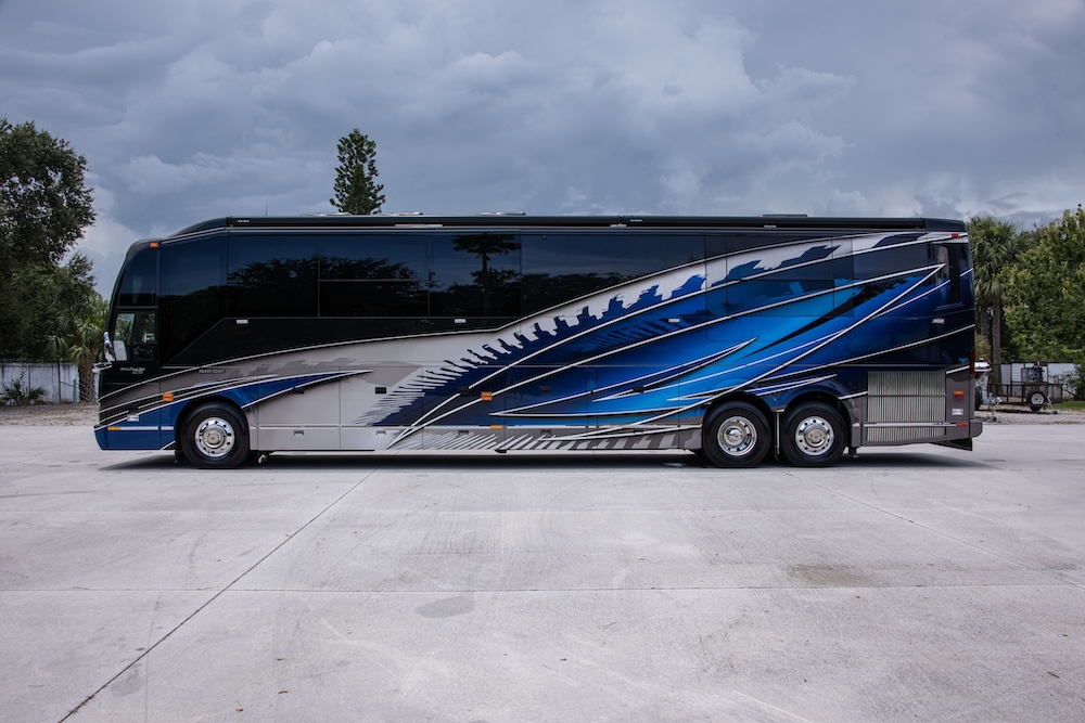 2020 Prevost Liberty Elegant Lady H3-45 Quad Slide # 5431