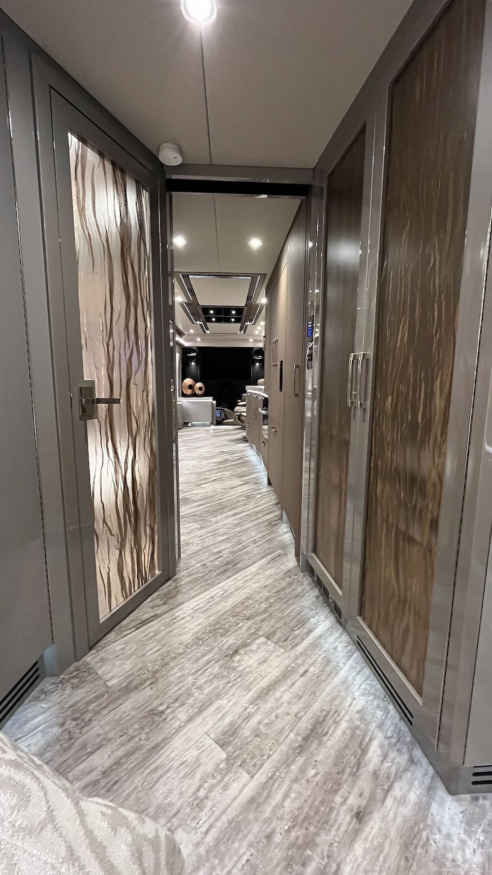 2020 Prevost Liberty Elegant Lady H3-45 Triple Slide # 7226