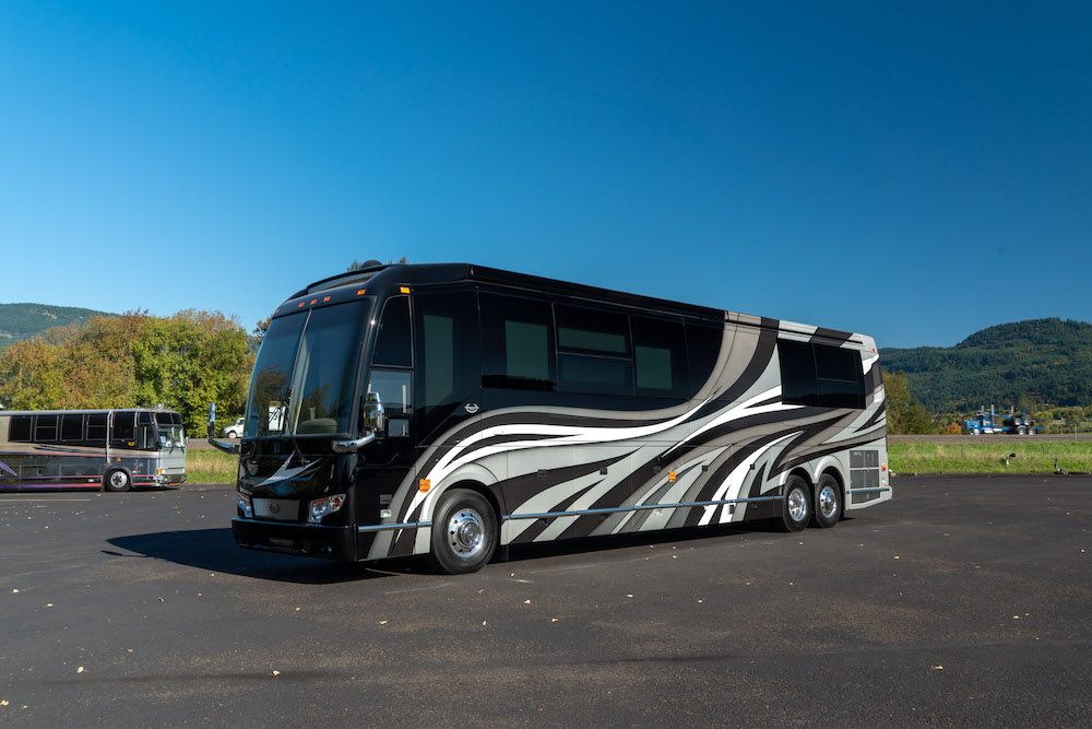2020 Prevost Marathon H3-45Double Slide # 1308