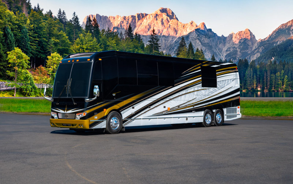 2022 Prevost Marathon H3-45Triple Slide # 1348