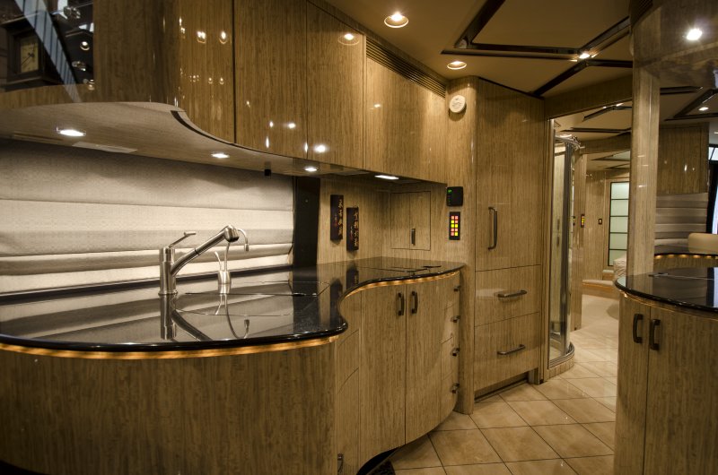 2008 PREVOST MARATHON XLII