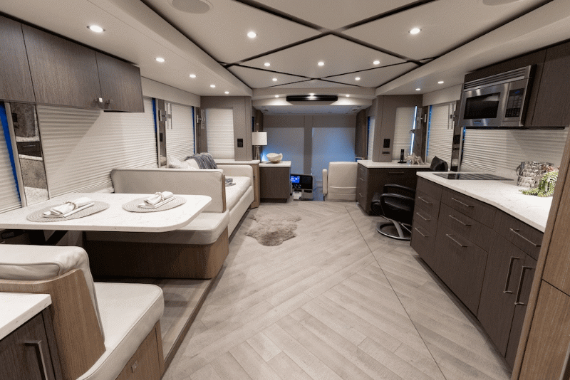 Prevost-Stuff Coaches For Sale